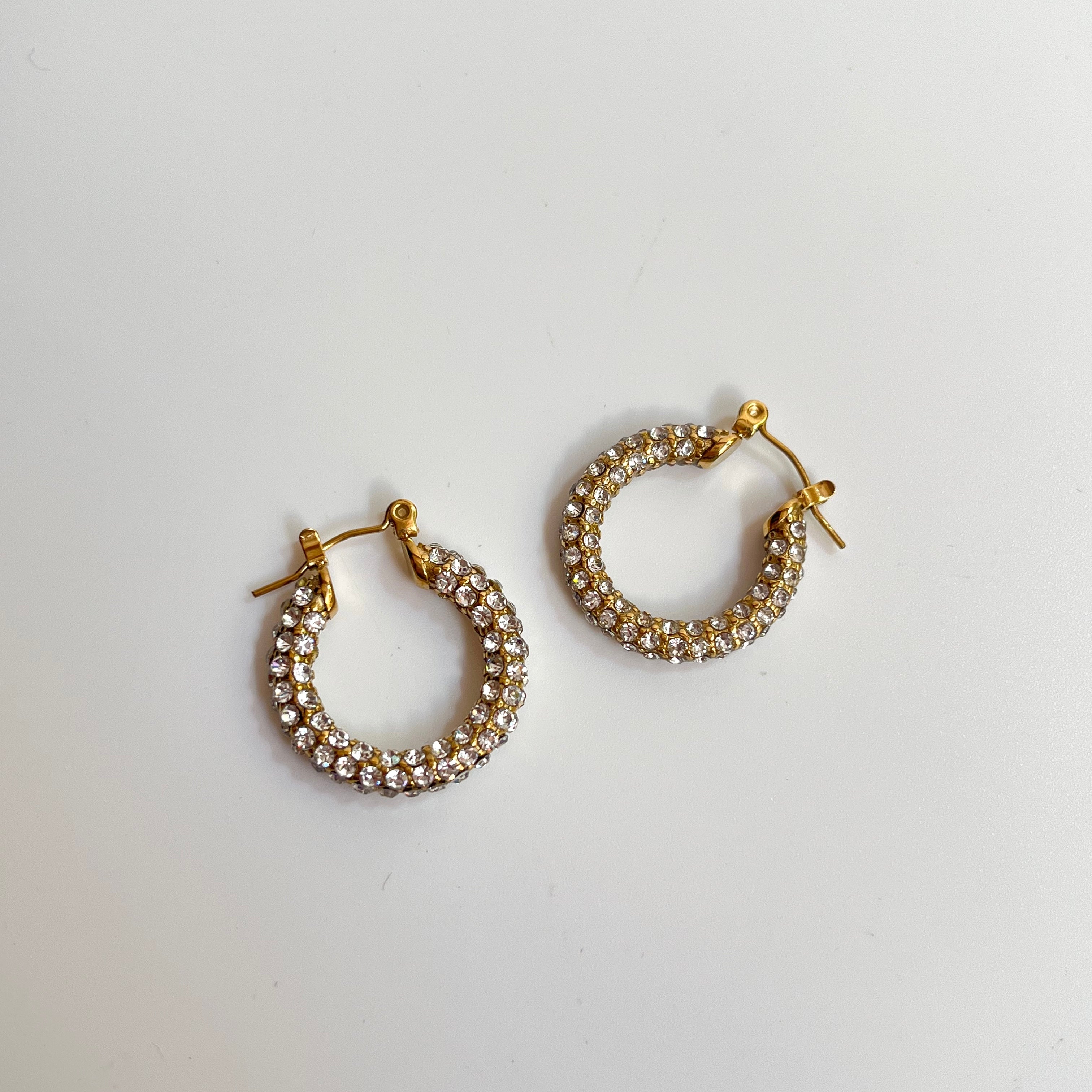 Alicent Hoops – Aekay