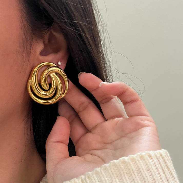 Mayhem Studs – Aekay